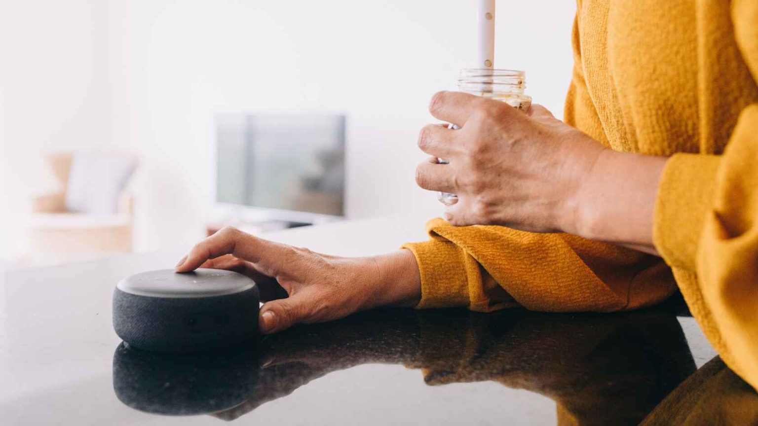 Smart home vs smart city: The Difference, Pros and Cons - Smart Home Fly